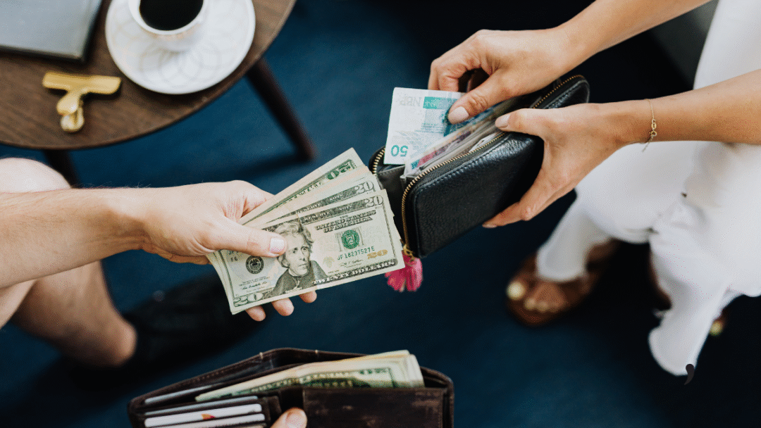 9 Websites Where Rich People Give Away Free Money - Financial Mercury